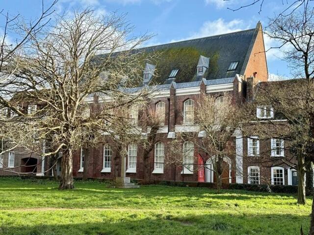 2 Bedroom Shared Living/roommate Poole Poole LS101379060