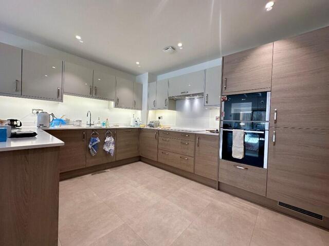 2 Bedroom Shared Living/roommate Poole Poole LS101777724