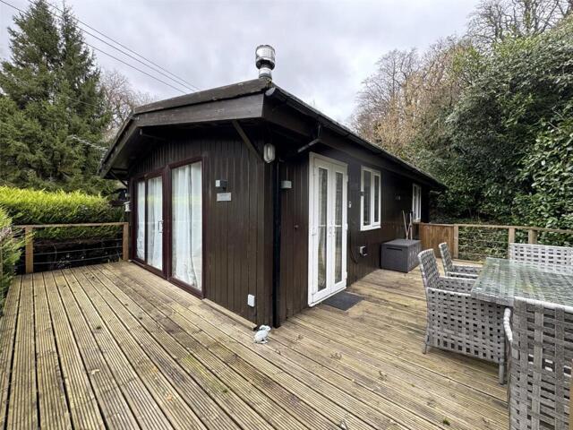 2 Bedroom Shared Living/roommate Powys Powys 100132493