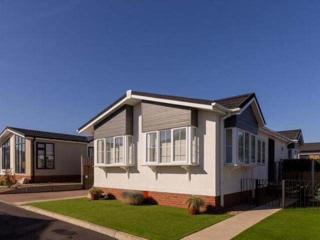 2 Bedroom Shared Living/roommate Redcar And Cleveland Redcar And Cleveland LS99895212