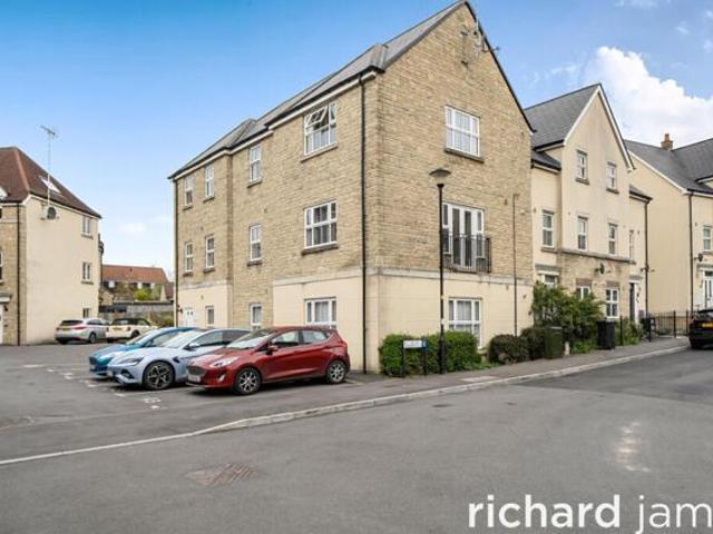 2 Bedroom Shared Living/roommate Redhouse Swindon 101351737