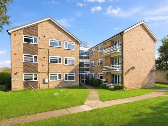 2 Bedroom Shared Living/roommate St. Albans Hertfordshire 100456835