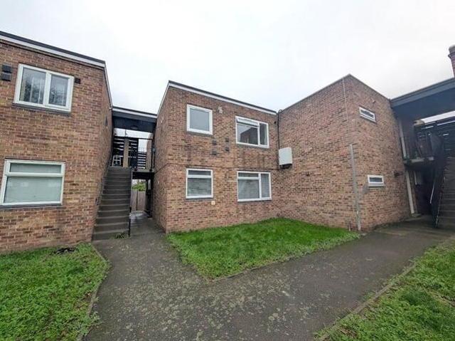 2 Bedroom Shared Living/roommate Stanwell Surrey LS101996298