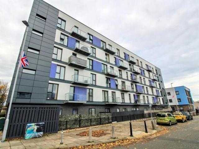 2 Bedroom Shared Living/roommate Stevenage Hertfordshire LS98612189