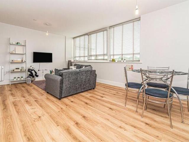 2 Bedroom Shared Living/roommate Stevenage Hertfordshire LS98612193