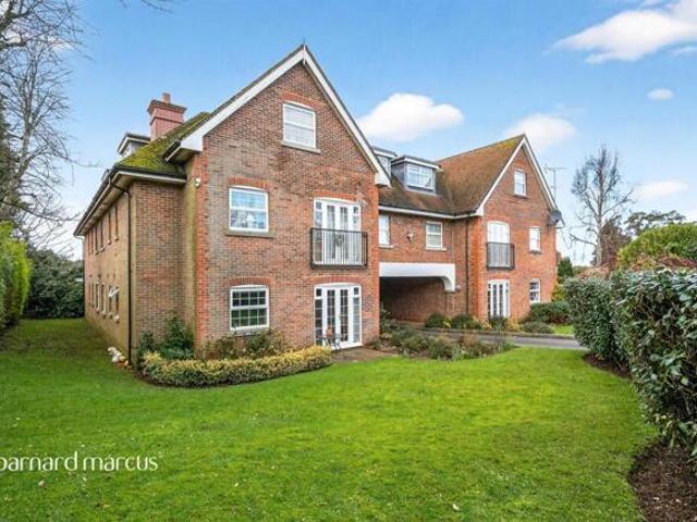 2 Bedroom Shared Living/roommate Surrey Great London 99523610