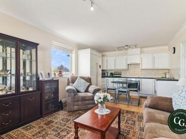 2 Bedroom Shared Living/roommate Surrey Greater London 99773862