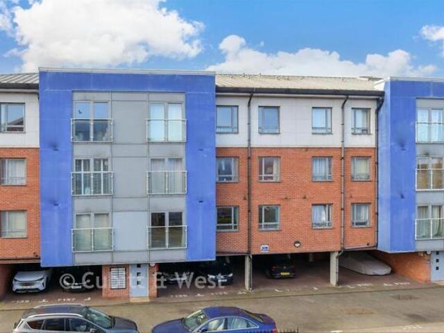 2 Bedroom Shared Living/roommate Sutton West Sussex 101119509