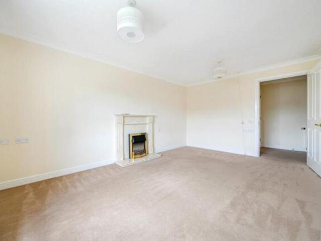 2 Bedroom Shared Living/roommate Salisbury Wiltshire LS100132251