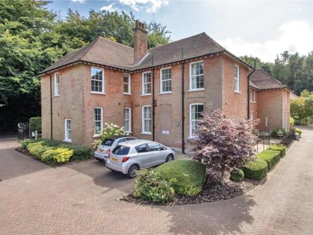 2 Bedroom Shared Living/roommate Sevenoaks Kent LS101677655