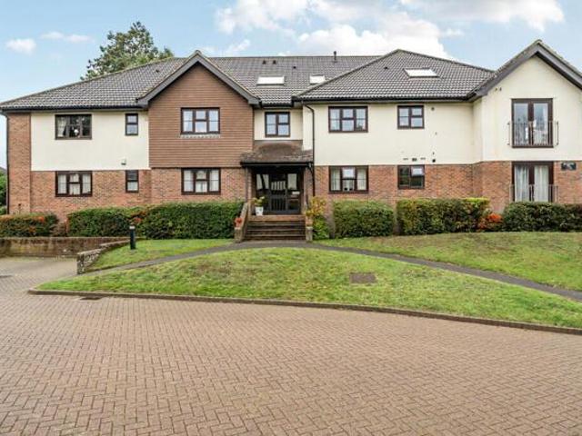 2 Bedroom Shared Living/roommate Sevenoaks Kent LS98834780