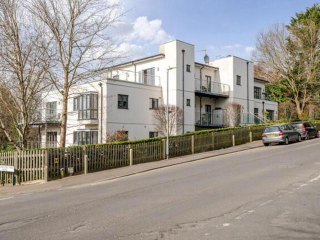 2 Bedroom Shared Living/roommate Sevenoaks Kent 101677552