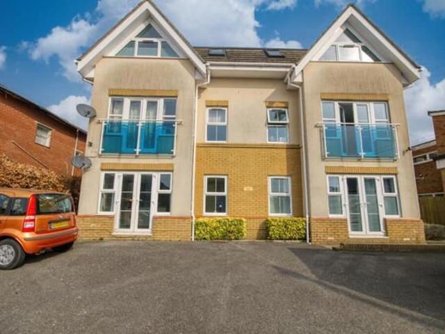 2 Bedroom Shared Living/roommate Southampton Southampton LS102023810