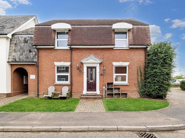 2 Bedroom Shared Living/roommate Southminster Essex LS101278327