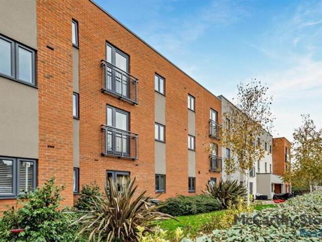 2 Bedroom Shared Living/roommate Taunton Somerset 98969124