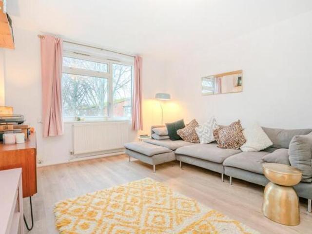 2 Bedroom Shared Living/roommate Teddington Greater London 100917623