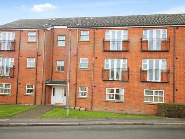 2 Bedroom Shared Living/roommate Wakefield Leeds 101676964