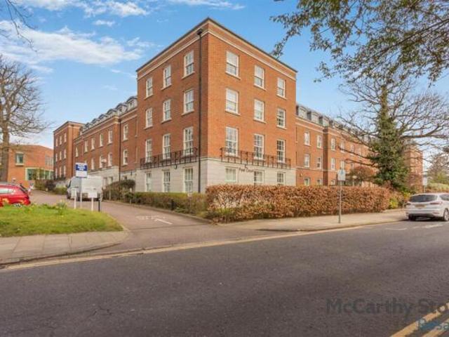 2 Bedroom Shared Living/roommate Welwyn Garden City Hertfordshire LS100685008