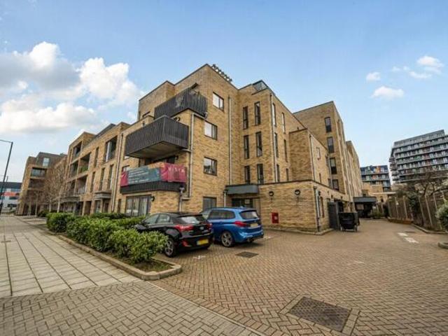 2 Bedroom Shared Living/roommate Wembley Greater London 100855318