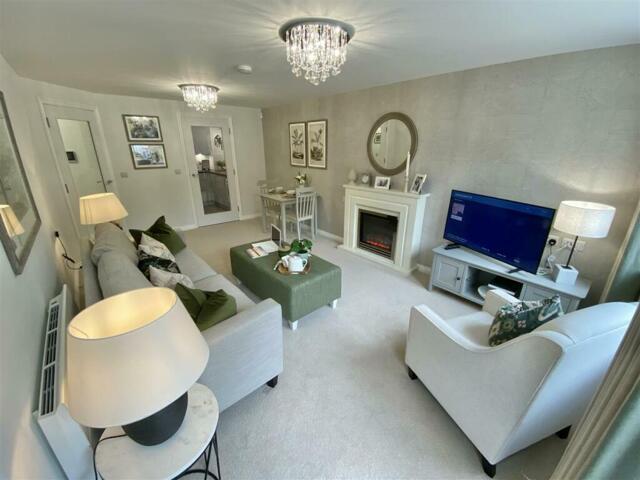 2 Bedroom Shared Living/roommate Wilmslow Cheshire East 99571804
