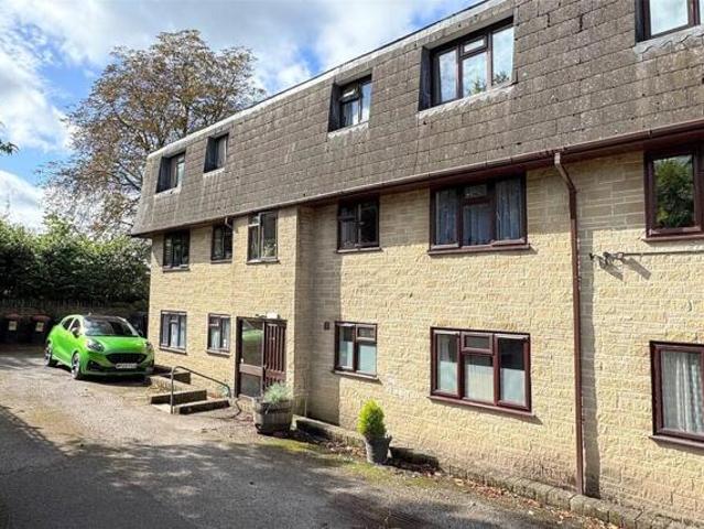 2 Bedroom Shared Living/roommate Wincanton Somerset LS99926188