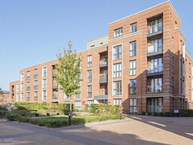 2 Bedroom Shared Living/roommate Winchester Hampshire LS100917757