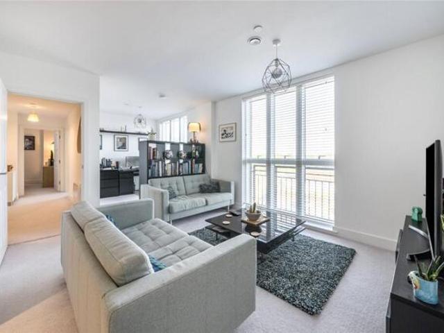 2 Bedroom Shared Living/roommate Winchester Hampshire 99436732