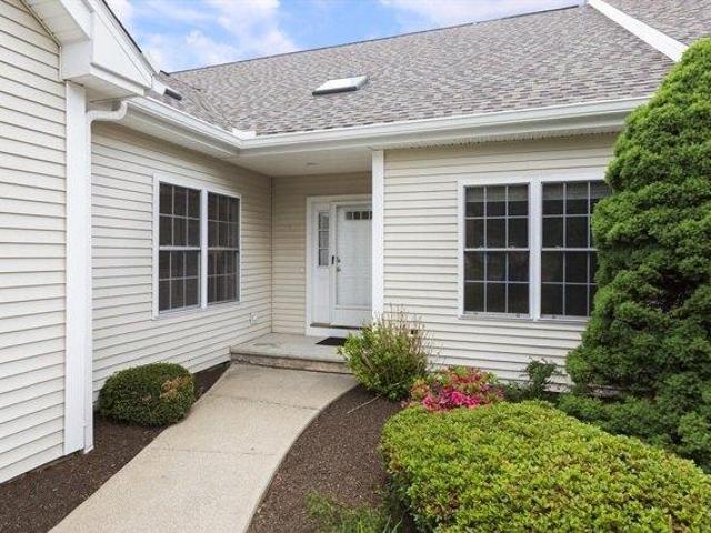 2 bedroom, Shrewsbury MA 01545 103809553