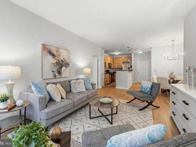 2 bedroom, Silver Spring MD 20910 103625735