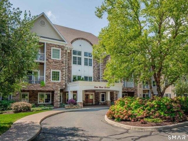 2 bedroom, Simsbury CT 06070 101896856