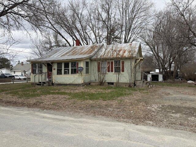 2 bedroom, Skowhegan ME 04976 102026392