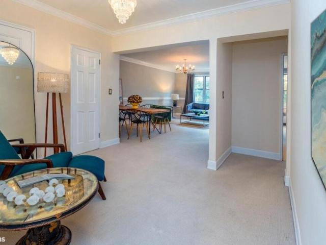 2 bedroom, Spuyten Duyvil NY LS102245659