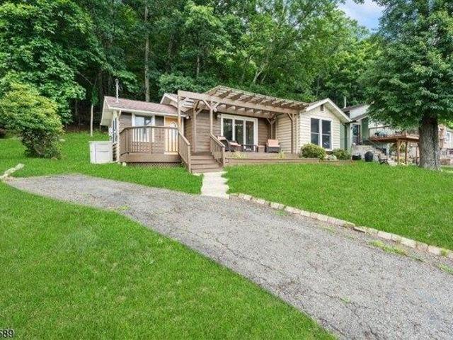 2 bedroom, Sparta NJ 07871 104692015