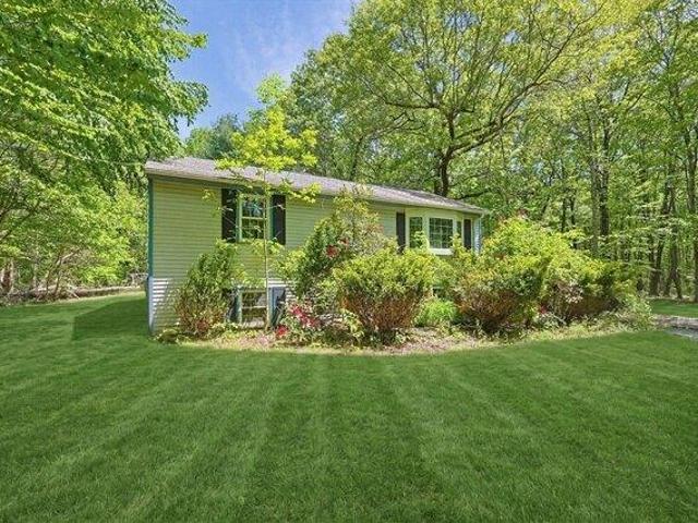 2 bedroom, Spencer MA 01562 LS103126861