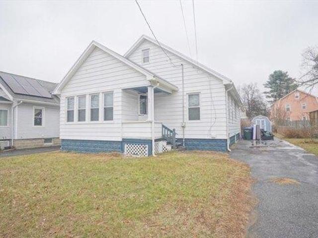 2 bedroom, Springfield MA 01104 104543822