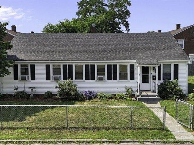 2 bedroom, Springfield MA 01104 104569006