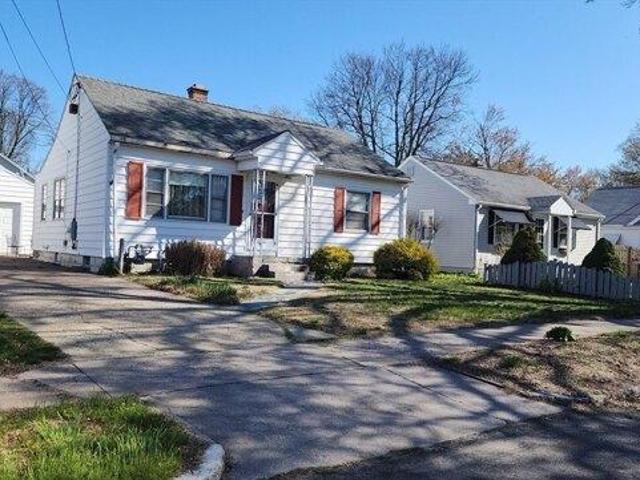 2 bedroom, Springfield MA 01104 LS102565437