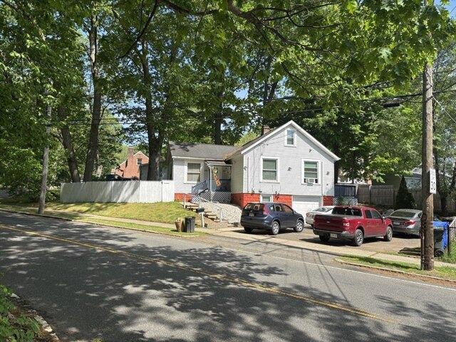 2 bedroom, Springfield MA 01108 104607033