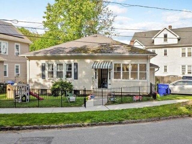 2 bedroom, Springfield MA 01108 LS103073343