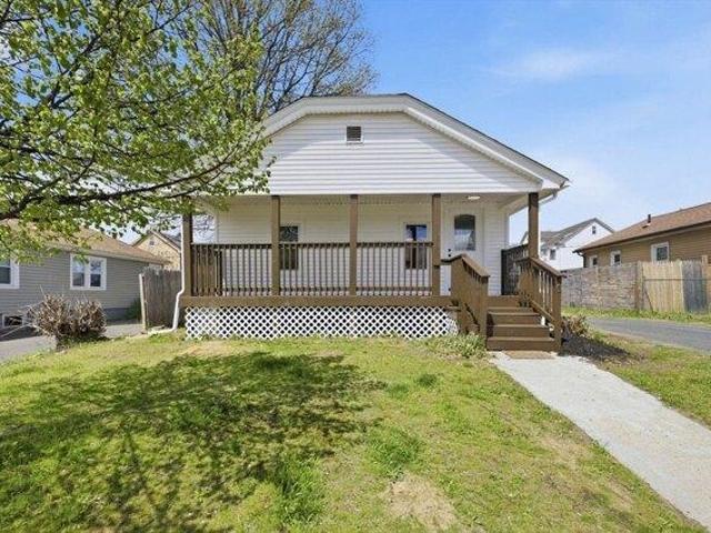 2 bedroom, Springfield MA 01109 LS102409389