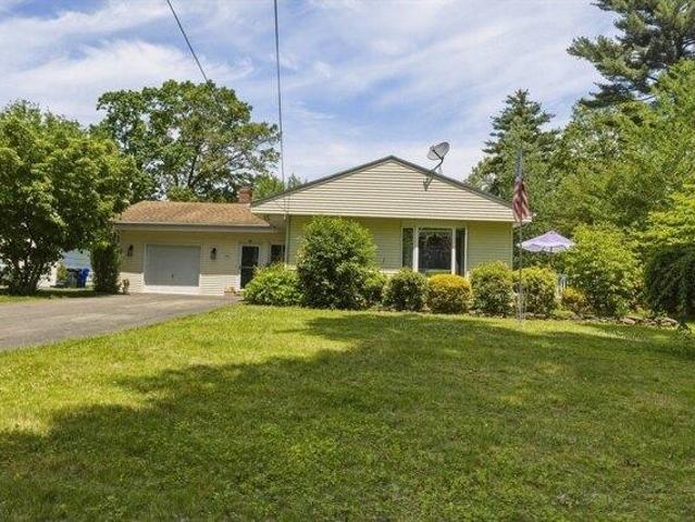 2 bedroom, Springfield MA 01129 104760403