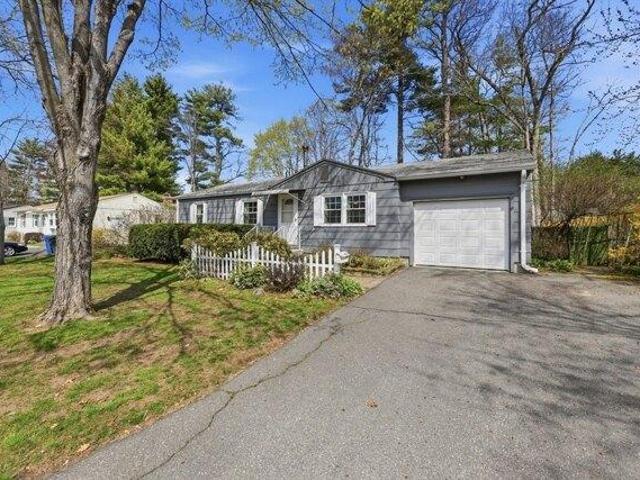 2 bedroom, Springfield MA 01129 LS102370259