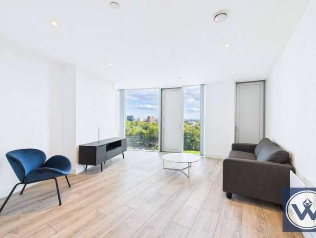 2 Bedroom Studio Flat