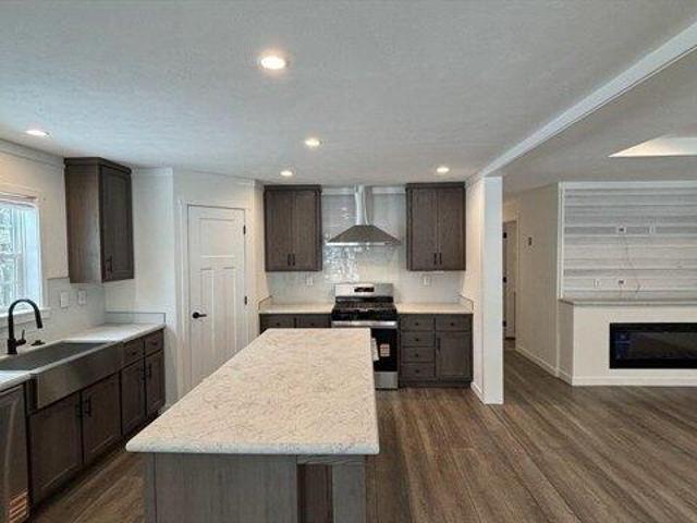 2 bedroom, Sturbridge MA 01566 LS102343273