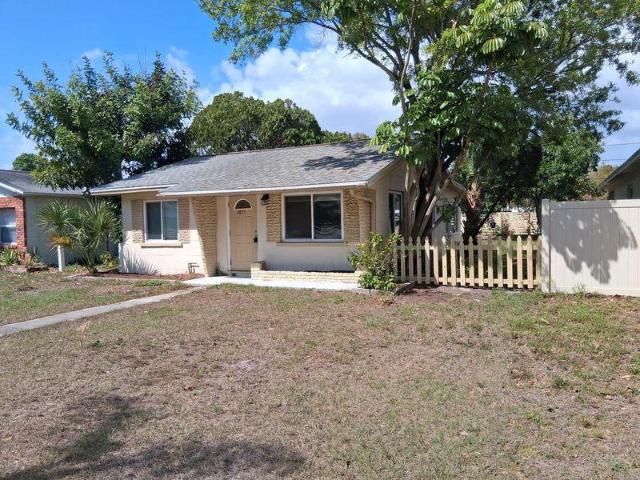 2 bedroom, St. Petersburg FL 33714 LS100973201