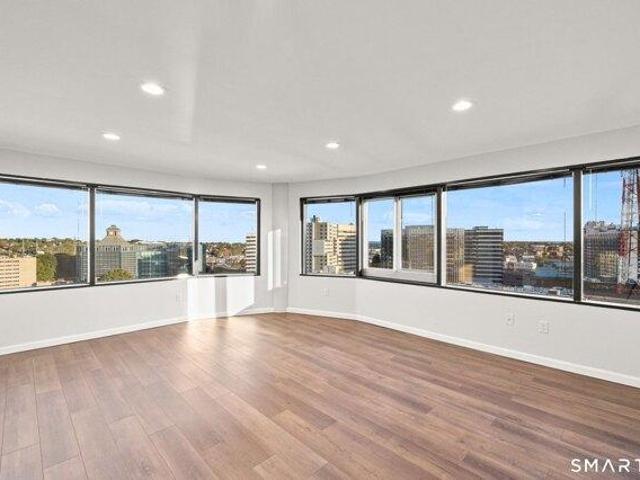 2 bedroom, Stamford CT 06901 LS102279642