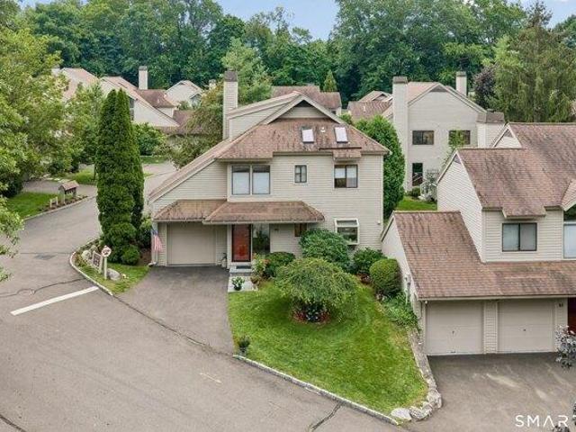 2 bedroom, Stamford CT 06902 105159200