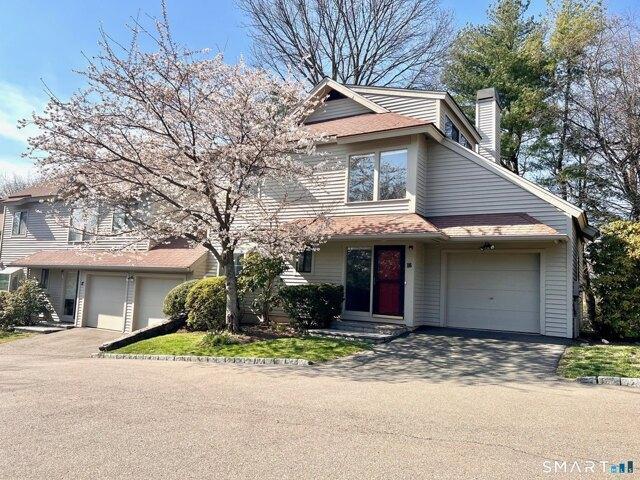 2 bedroom, Stamford CT 06902 102214545