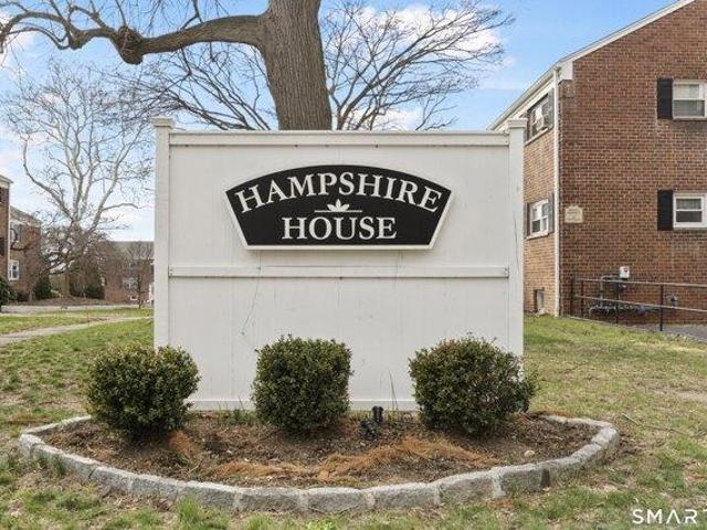 2 bedroom, Stamford CT 06902 LS102561117