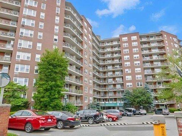 2 bedroom, Stamford CT 06902 LS102063118